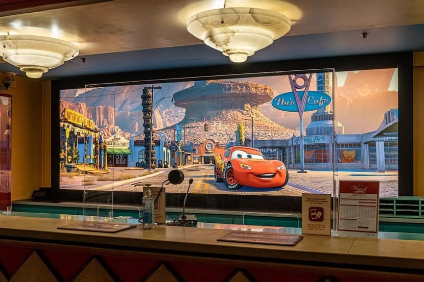 Disney Hotel Santa Fe de Disneyland Paris Eurodisney. Hotel Cars